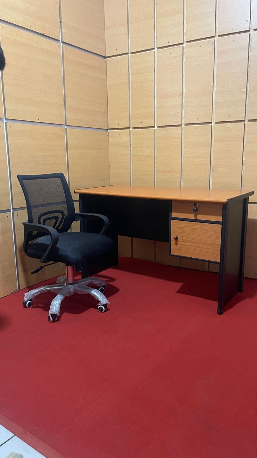 Kursi Kantor - Office Furniture Terlengkap dan Termurah
