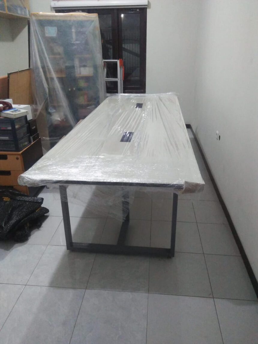 Meja Rapat - Meja Meeting Custom Terbaik dan Termurah